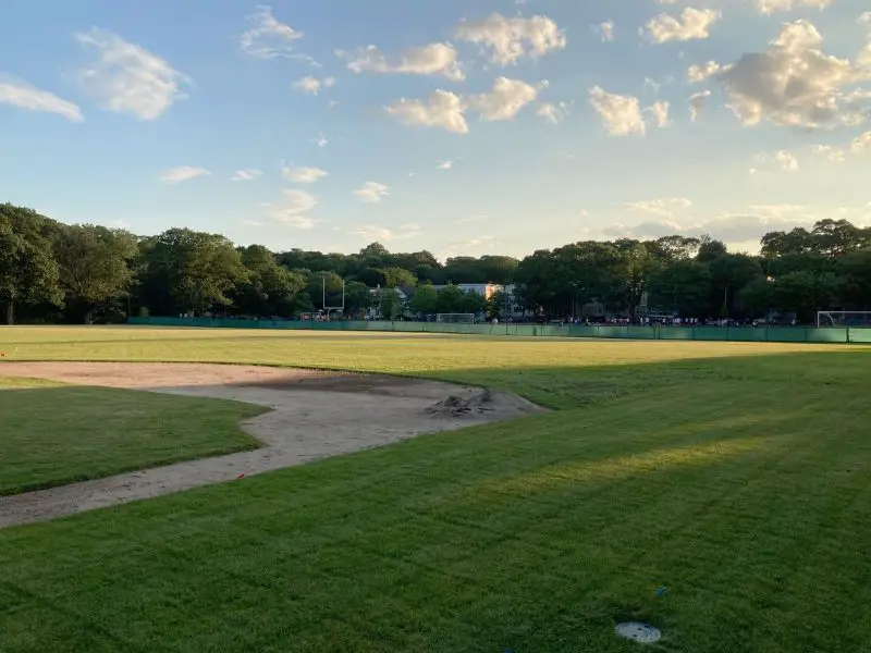 Downes Field in Brookline, MA: Plan Your Next Trip - Urbnparks.com