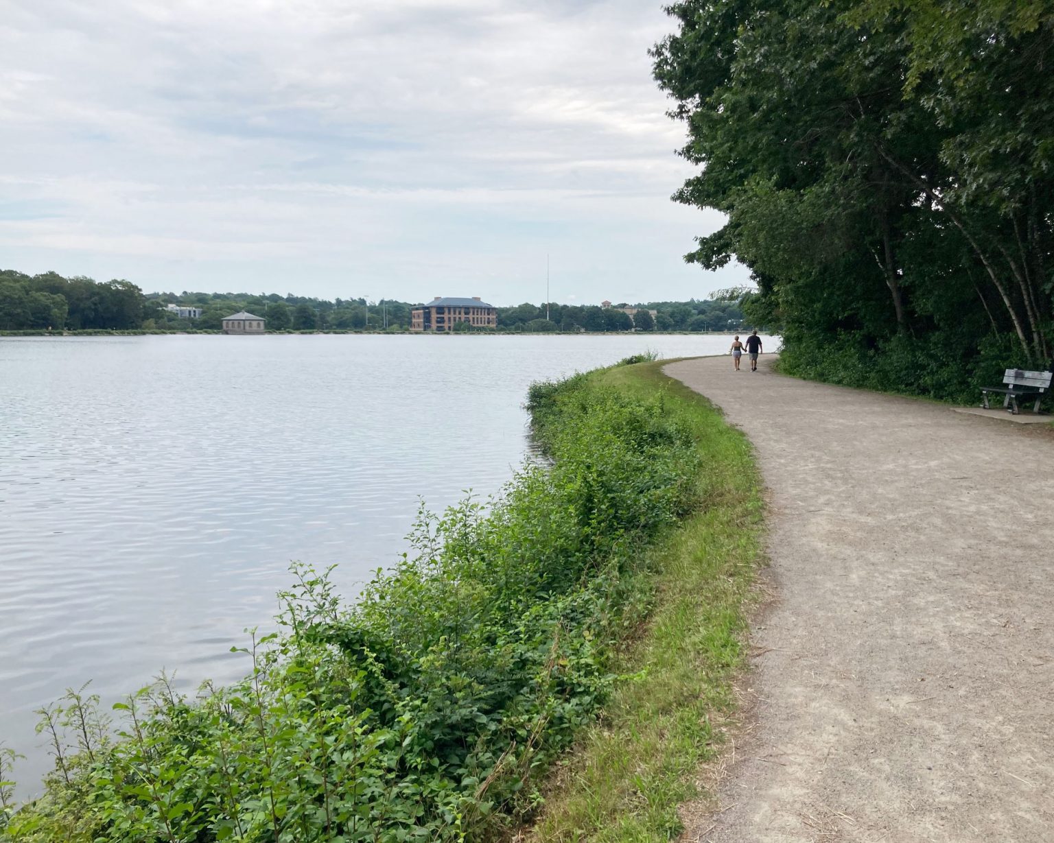 Chestnut Hill Reservoir in Allston-Brighton: Plan Your Trip - Urbnparks.com