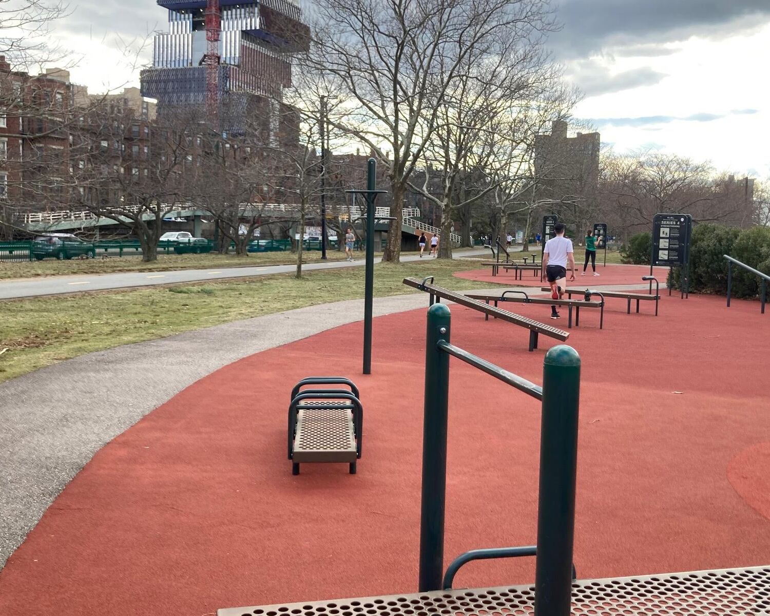 Find Outdoor Gyms in Boston - Urbnparks.com